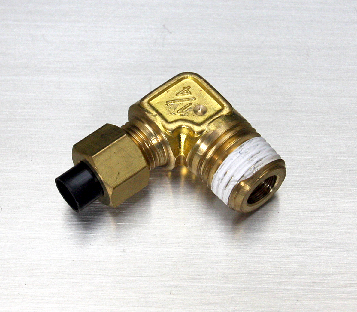 1 4H 1 4NPT L W ACC Inc 